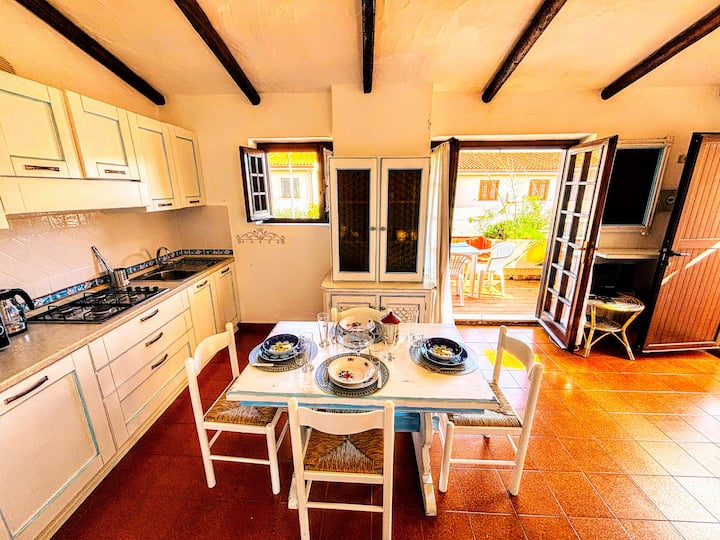 Casa Delle Meraviglie Beachfront - Arzachena