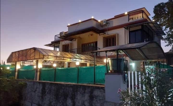 Retreat Villa - Mount Âbû