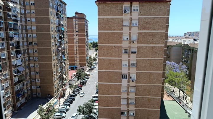 Wintowinrentals Huelin Views, Free Parking, Beach - Málaga