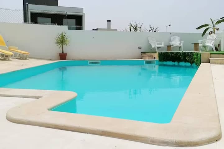 Matias Beach House - Lourinhã