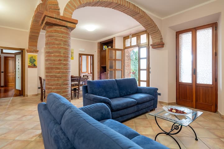 Appartamento In Villa Pandolfina - Montepulciano