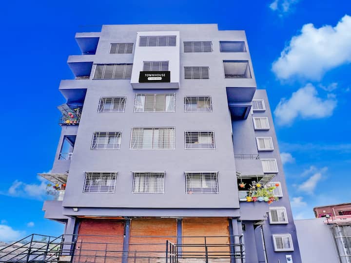 Super Maison De Ville En Bord De Rivière - Nashik