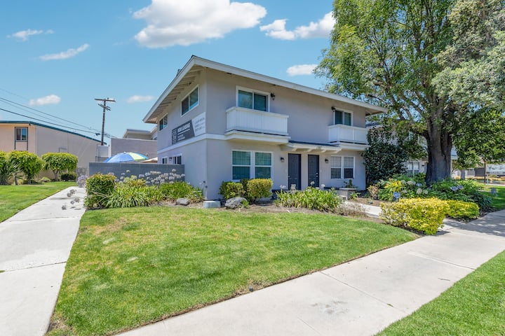 One Lux Stay Coastal 2br Retreat Near The Beach - Rancho Palos Verdes, CA