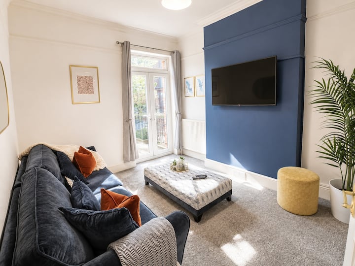 Spacious 4br Leicester Home For Families & Group* - 레스터