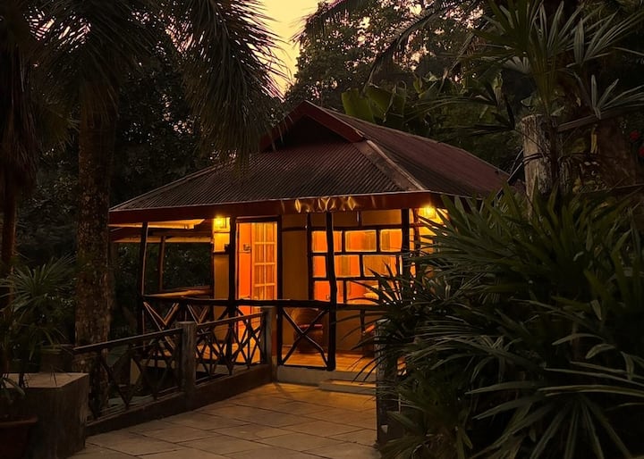 Private Traditional Cottage - Kalimpong
