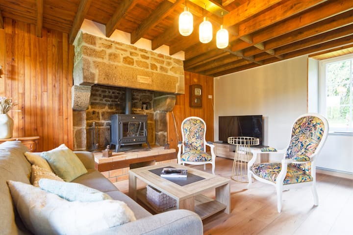 Refuge Du Bocage - Avec Jardin De 25 000 M2 - Vire