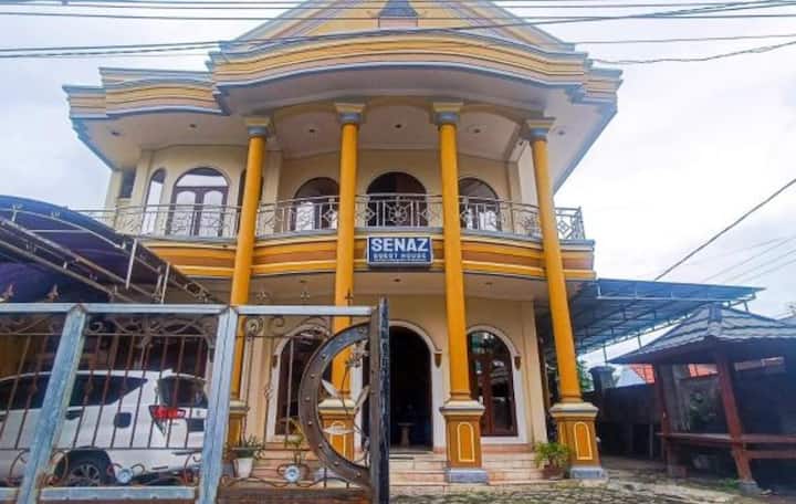 Reddoorz At Senaz Guesthouse 2 Kamar 4 Pax - Mataram
