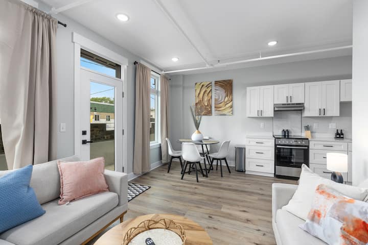 Grand Rapids | Walkable | Self Check-in | 1br Apt - Grand Rapids, MI