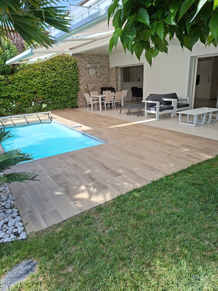 Piscine Privée, 3 Pièces Pour 6 Personnes En Rdj - Mandelieu-La Napoule