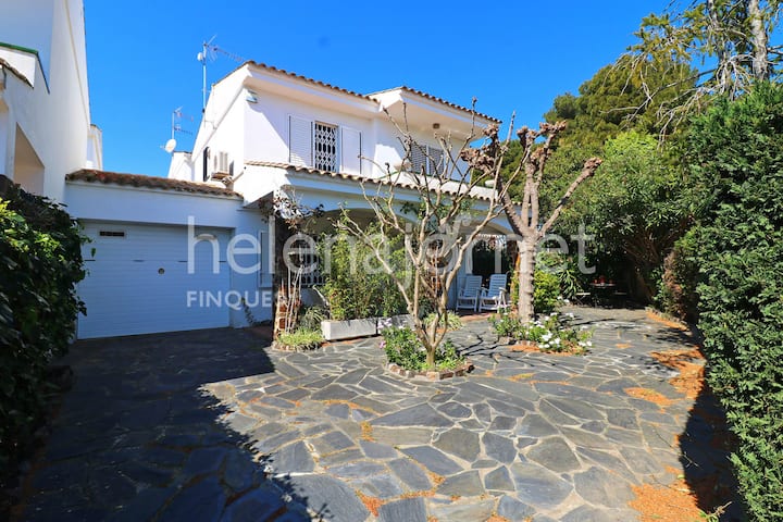 Superbe Maison Mitoyenne Avec Climatisation Et Wi- - S'Agaró