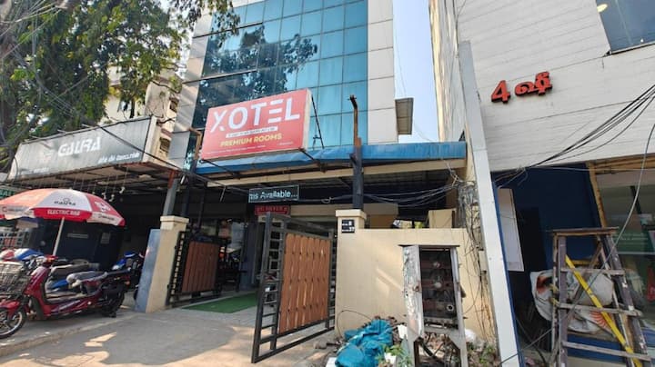 Xotel - Ashok Nagar (Near Vadapalani Temple) - Chennai