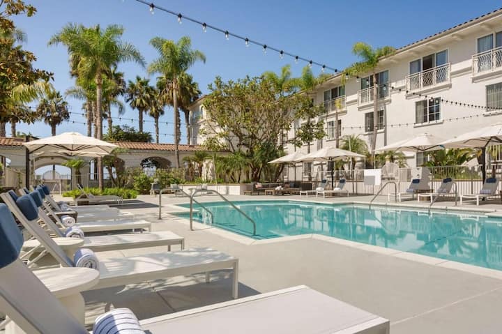 Oceanview Unit | Pet-friendly Stay | Pool Access - Carlsbad, CA