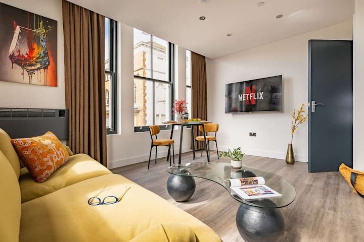 Albemarle Chambers | Central Retreat | Lift | Slee - Scarborough