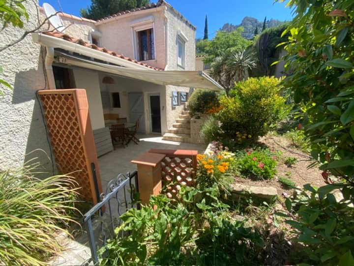 Le Clos Du Cap - Cassis