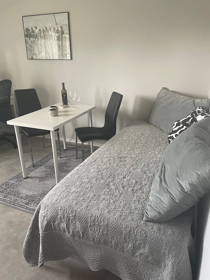 ÖVervåning Uthyres På Hovshaga I Växjö. - Växjö