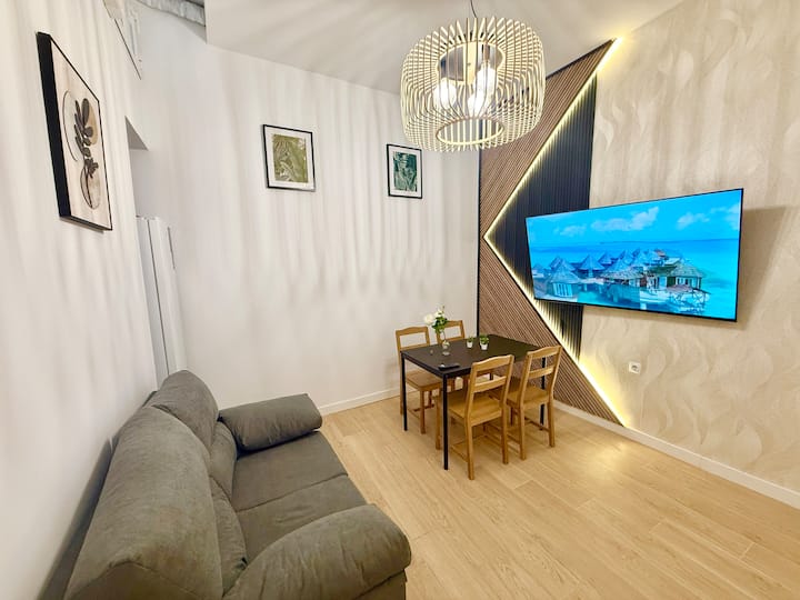 Palm 1º Centro - 5 Rooms - Huelva