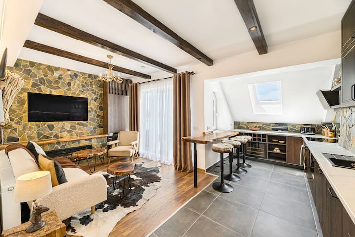 Mountain & Sunset View Apartment| Bathtub| Parking - Braszów