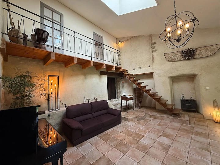 Grande Maison En Pierre, Jardin Et Rivières - Privas