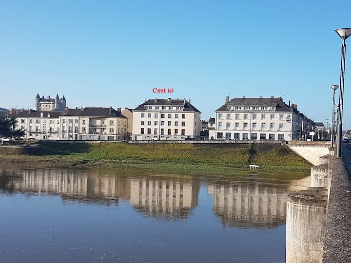 Reine De Sicile - Saumur