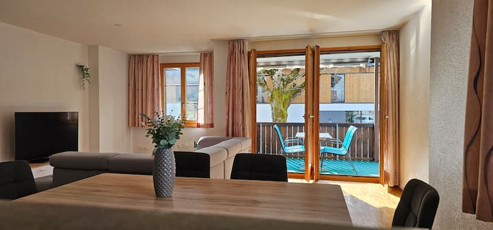 Alpenglück Apartment - Wilderswil
