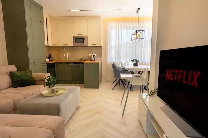 Complex Bella Vita  With Free Parking,jacuzzi,bbq - Bulgaria