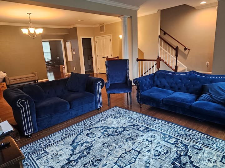 Herndon Family Condo - Reston, VA