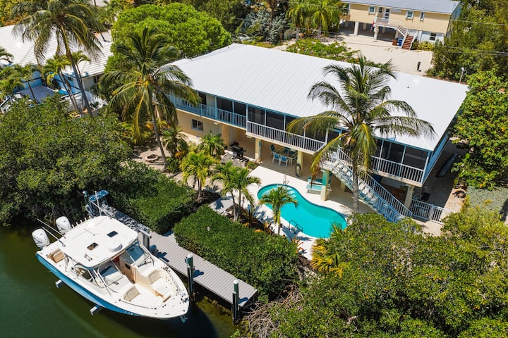 Sombrero Sanctuary~ Pool, Pet Friendly, Near Beach - Marathon, FL