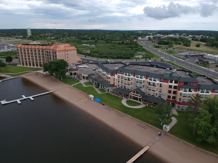 Southshore Hotel | 2 Queen Studio | Beach + Trail - Bemidji, MN