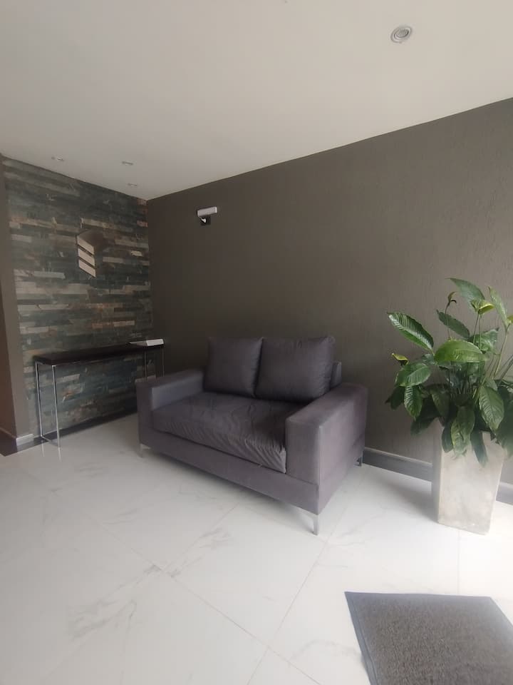 Departamento Moderno A Estrenar En Pleno Centro. - Provincia de Santo Tomé y Príncipe, Argentina