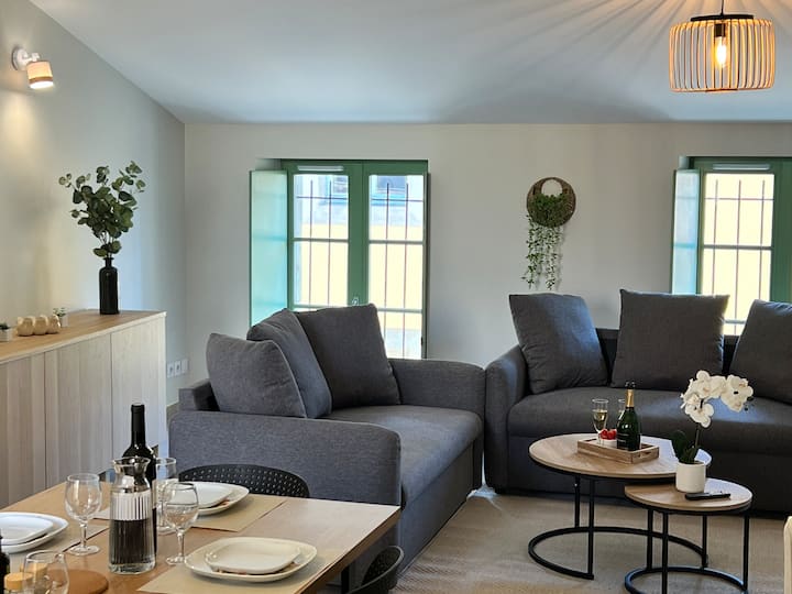 Le Patio D’anaé : Duplex, Clim & Petite Terrasse - Carcassonne