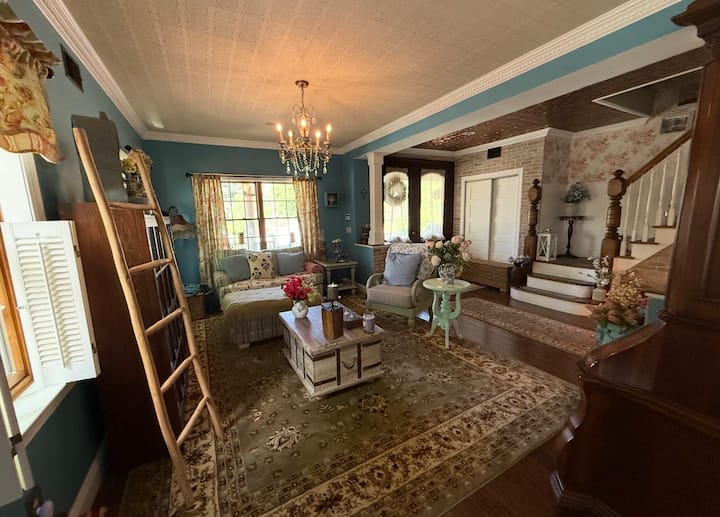 Luxury Farmhouse Near Nyc & Metlife W/ Hot Tub - Bayonne, NJ