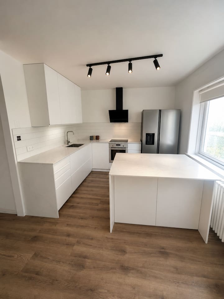 Beautiful Apartment In Central Area - Reykjavik