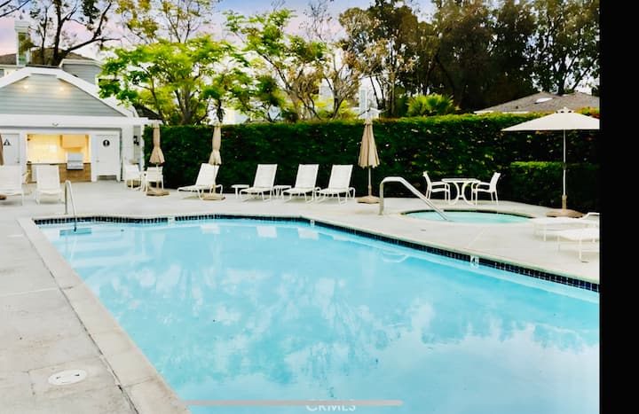 Townhouse In Laguna Beach - Laguna Beach, CA