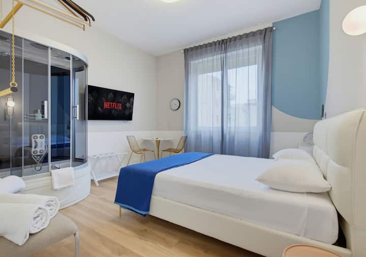 Venus Romantic Suite  Porto & Centro - Livorno