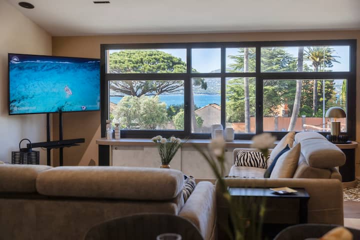 Grand Loft Atypique Vue Mer A 1km De Saint Tropez - Saint-Tropez