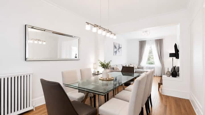 Cozy 3br Apartment In Plateau Mont-royal - Montréal, QC