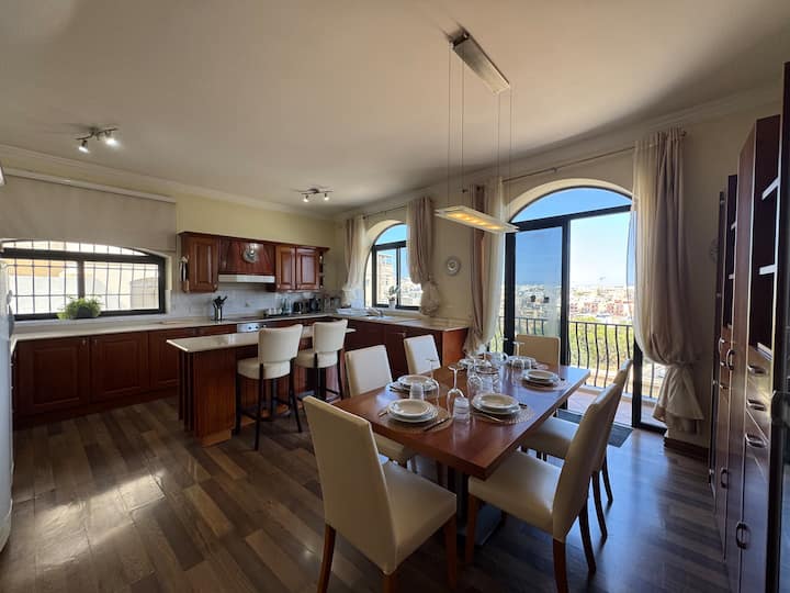 3-bedroom Maisonette With Terrace In St Julian’s - Malte