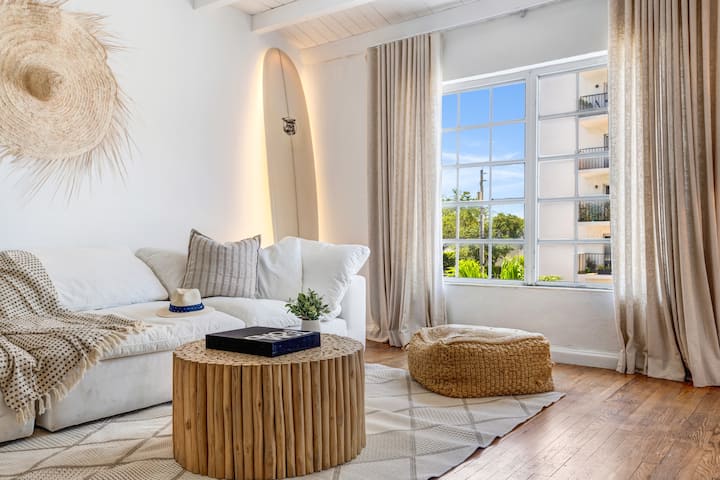 South Beach 2br Apt With Free Parking, Casaviel Ix - Miami Beach, FL
