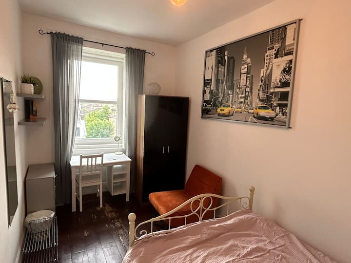 Cosy Room In A Fantastic Location - Glasgow
