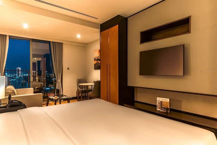 Sunrise Ocean View Apt Cross Danang Beach,2pax - Da Nang