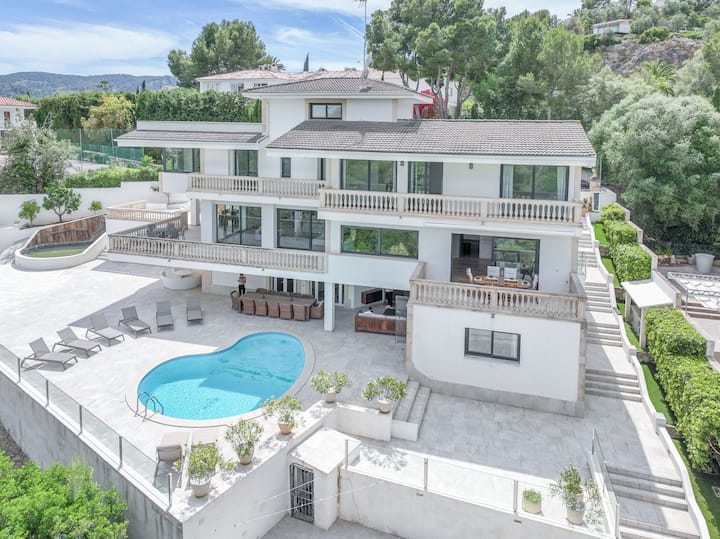 Villa De Lujo En Son Vida Con Vistas Al Mar - Magaluf
