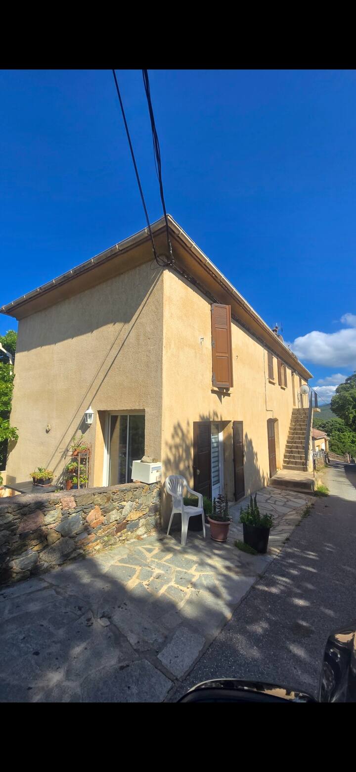 Maison De Charme Au Cœur De La Corse - Asco