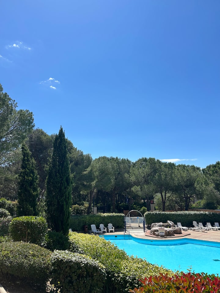 Beau Studio Rénové : Piscines & Terrasse - Bouzigues
