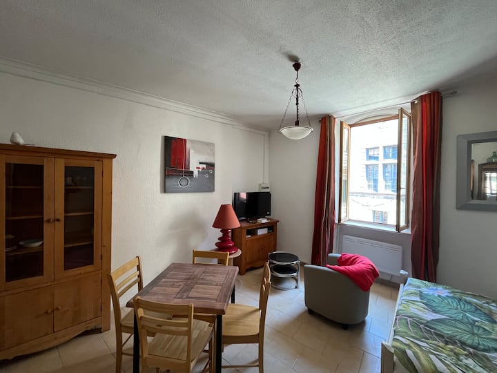 Appartement Dans Le Centre Historique D'agde - Agde