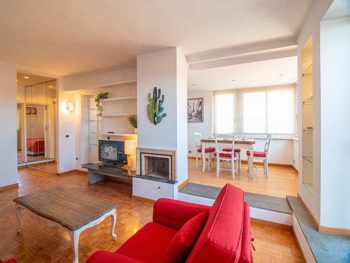 Panoramic Penthouse Near Gianicolo & Trastevere - Roma