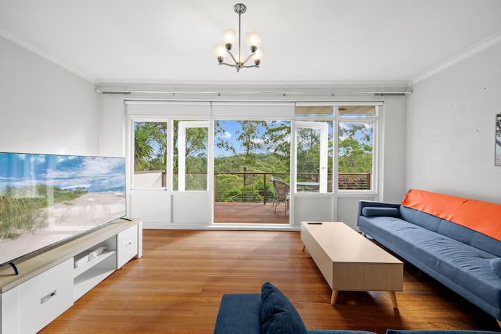 Leafy 4 Bedroom Retreat In Turramurra - 霍恩斯比