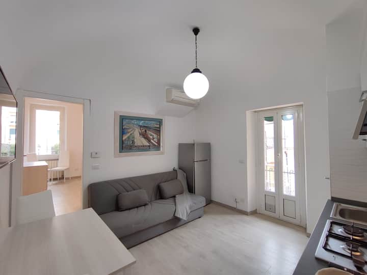 A 20mt Dal Mare - Bilocale In Palazzina Storica - Alassio
