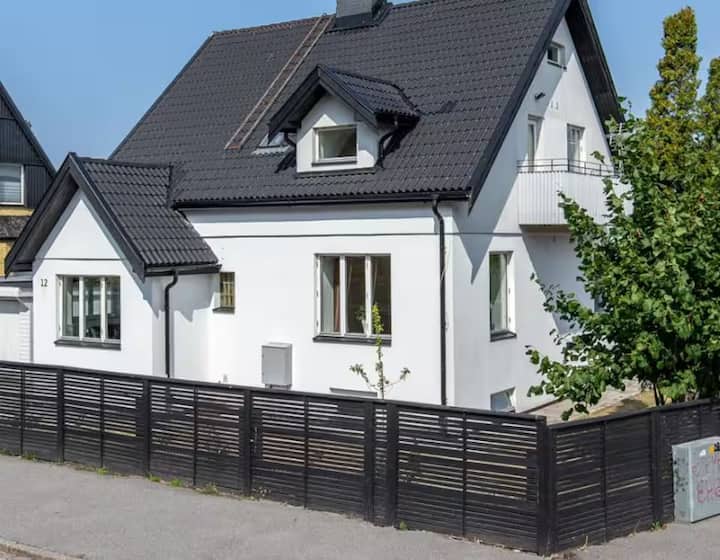 Modern House Near Center And Transport - Malmö