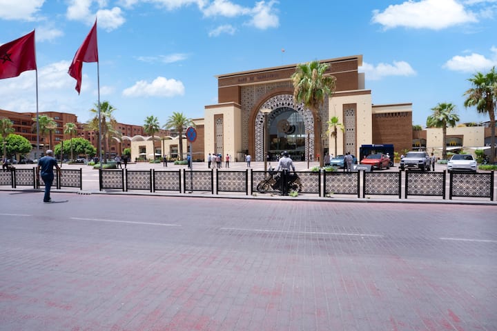 Appartement Classe 3 Chambre 2 Minutes De La Gare - Marrakesh