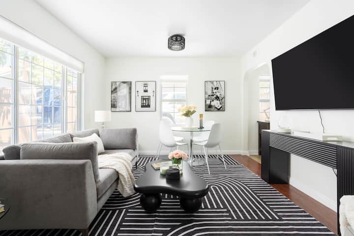 Stylish | Standalone Home | Private Parking & Yard - Monrovia, CA